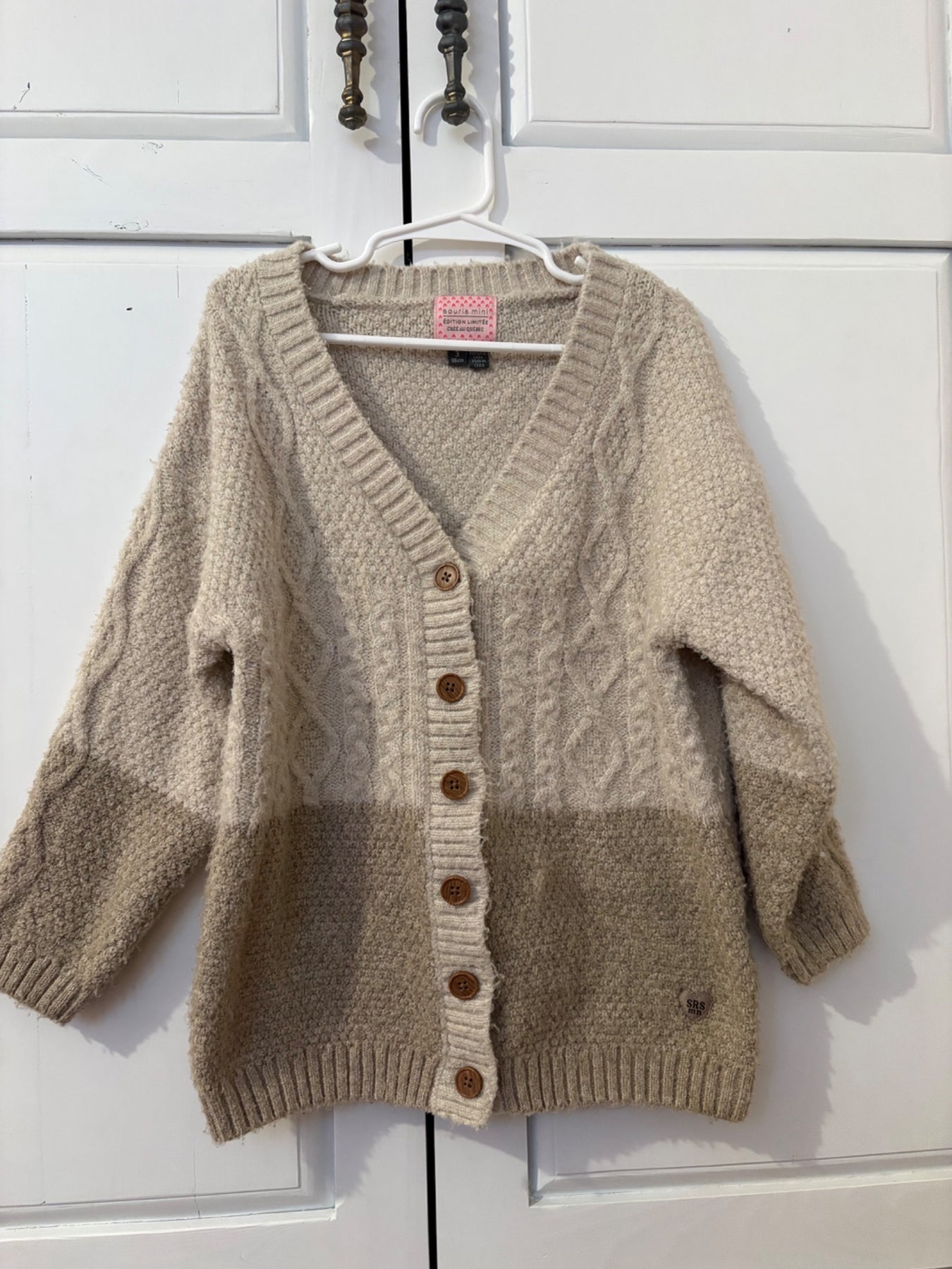 Chandail Cardigan 3 ans (fait grand) – Souris Mini Seconde Main